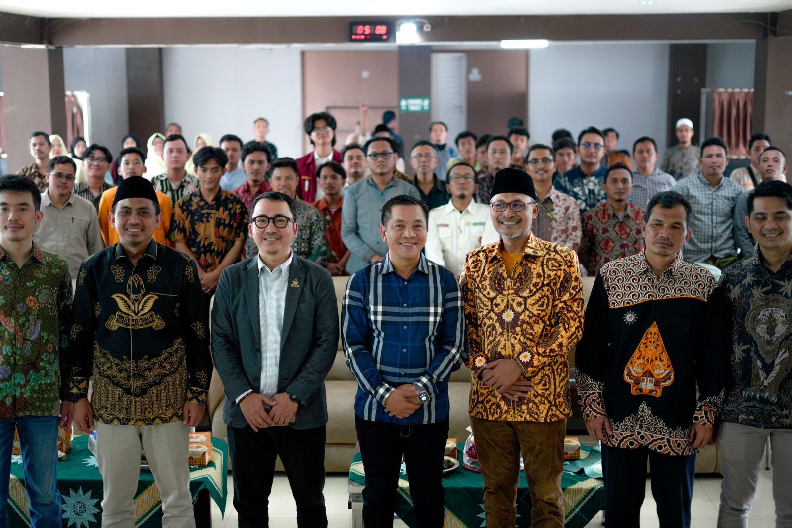 Bupati Membuka Acara Baitul Arqam Dasar Pemuda Muhammadiyah Karawang | Fakta Jabar