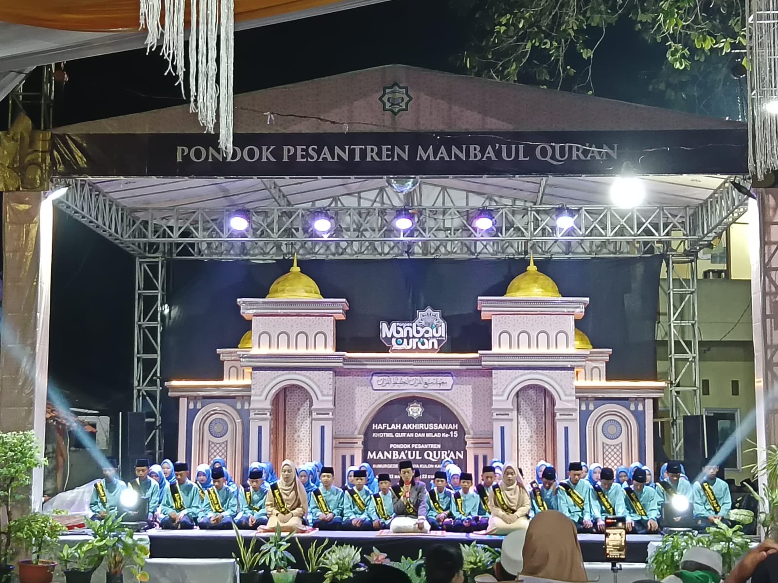 Haflah Akhirussanah dan Milad Ponpes Manba'ul Qur'an | Fakta Jabar Haflah Akhirussanah dan Milad Ponpes Manba'ul Qur'an | Fakta Jabar
