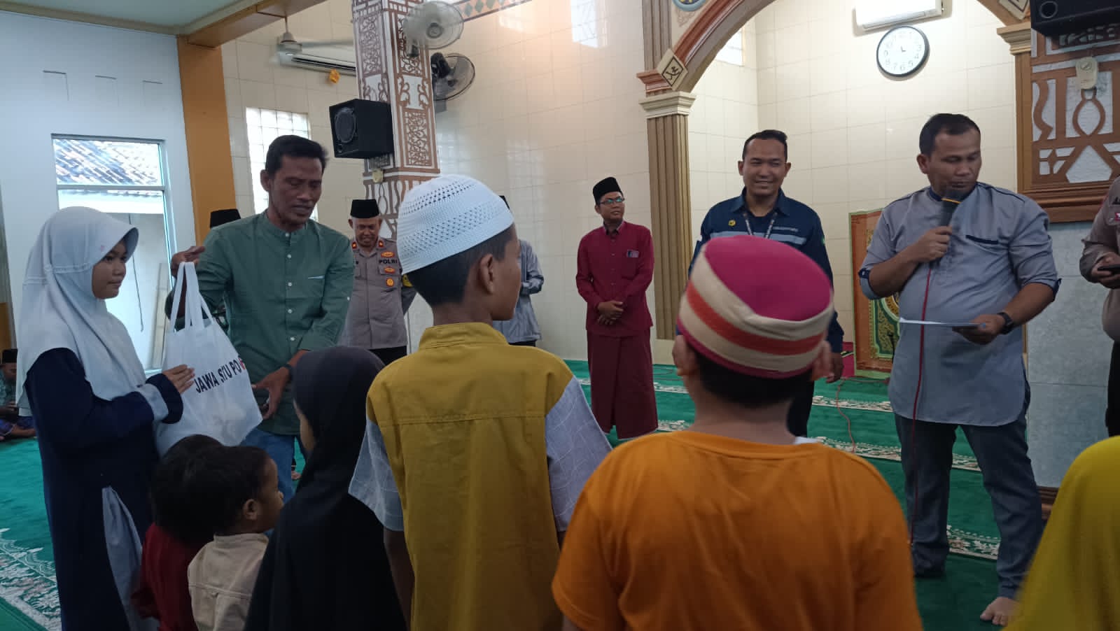 Berbagi Berkah Ramadan, JSP Buka Bersama dan Santuni Yatim Piatu di sekitar Proyek PLTGU Jawa-1 ...